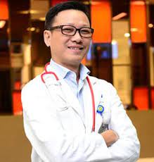 Dr. Quoc Huynh, M.D. - Best Bariatric Surgeons